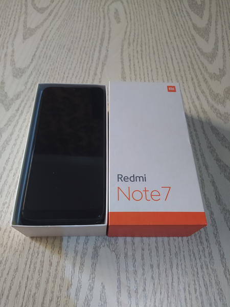 Redmi note 7 sotiladi. Aybi yoʻq, qiz bola ishlatgan.