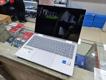 Почти новый HP Envy x360 13-поколения!