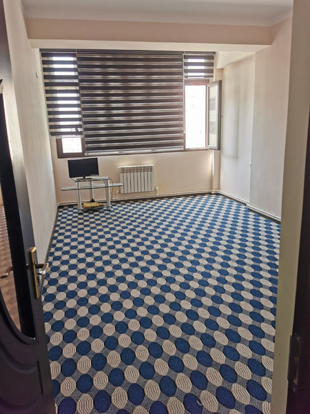 Segeli quruvchilar daxasidan 2 xonali uy sotiladi