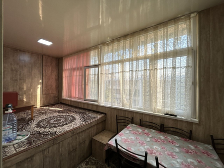 Срочно. 5/5/5. 96м² Ор: Метро Туркистан. С ремонтом и мебель техниками