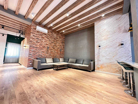 Dream House продается квартира 317 м2 мансарда (119489)