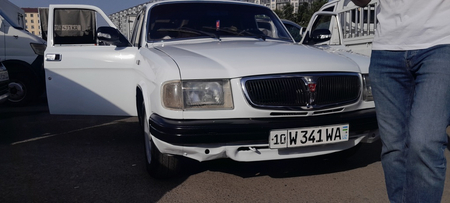 gaz 3110 volga sotiladi yili 1998