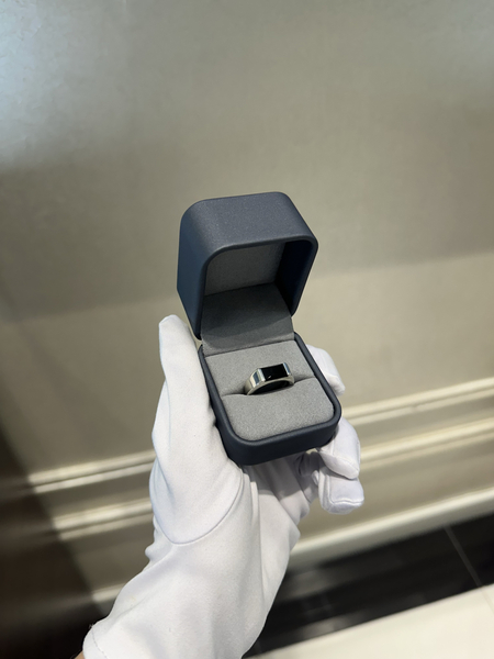 Кольцо Montblanc с черным ониксом
