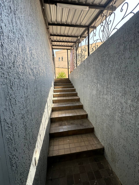 Аренда. Евронежилое. 1-Линия вдоль дороги. ор: Ганга. 85 м²
