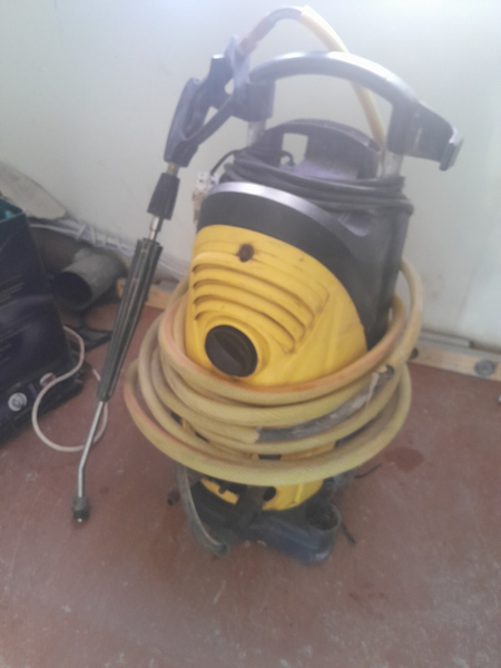 Karcher sotiladi holati alo