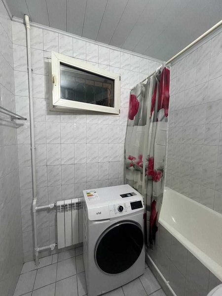 Сдаётся квартира Айбек Метро 3/2/4.  80м2 Риэлторам не беспокоит!