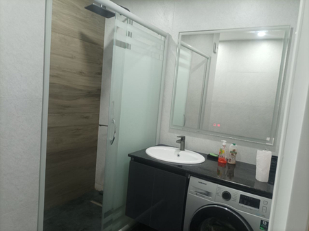 Yunusobot rayon shaxriston metro oldida