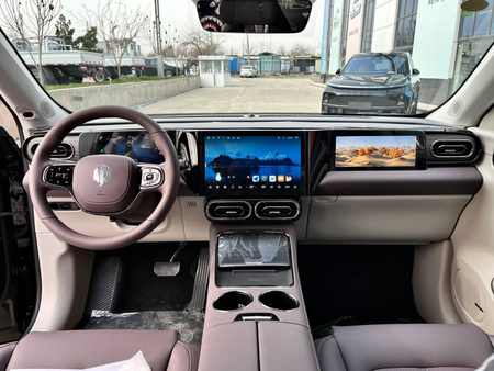 leapmotor c11.   502.  electrocar