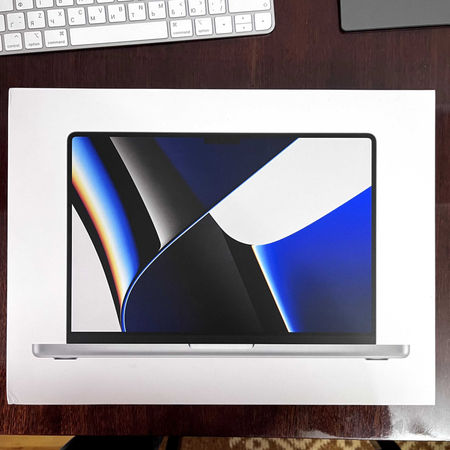 Macbook pro M1 pro 14inch yangi, 6 sikl