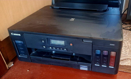 Printer va monitorlar sotiladi