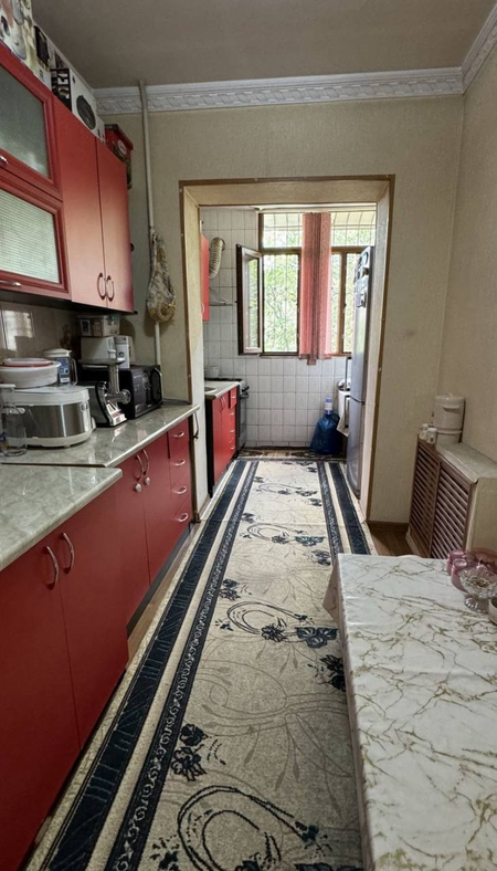 Продается 3х ком. квартира, ор-р: Международный аэропорт, 70м2