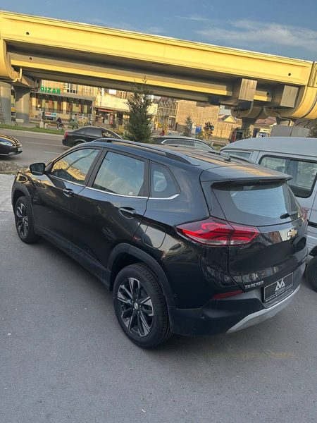 trenddagi oq Cobalt bez probeg 2023