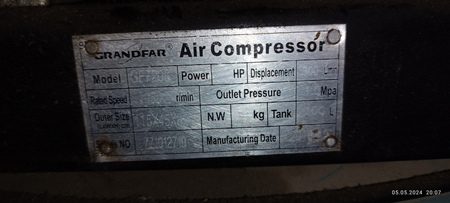 Kompressor 100l sotiladi