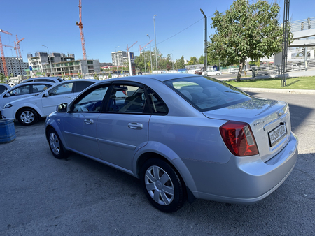 Chevrolet gentra