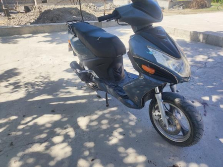 Skuter 125 kub Lifan
