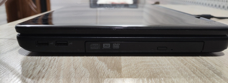 Ноутбук Dell Inspiron N5050, срочно надо продать торг уместен