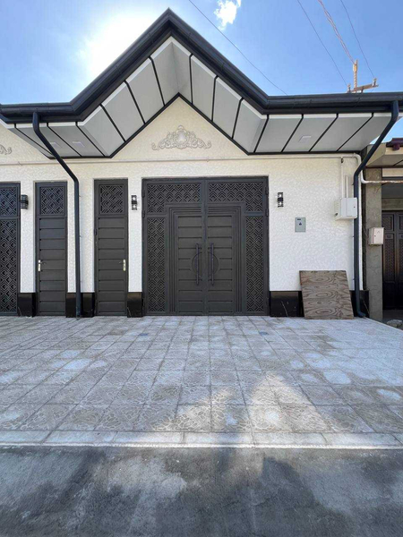 Срочно продается 2-сотик 6-х комн участка в районе Сергели Хонабод