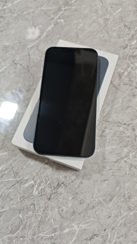 Продам Iphone 13 256GB Midnight