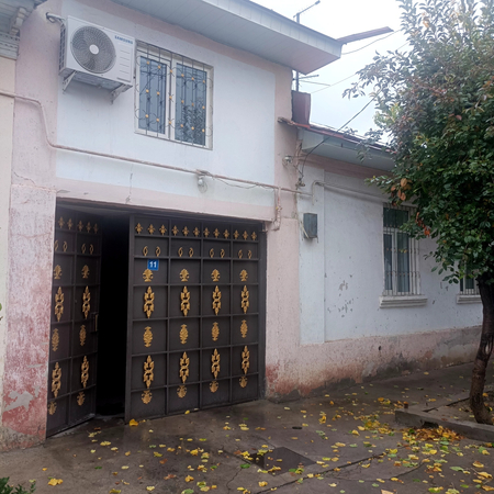 Yerli uy sotiladi