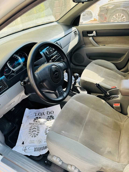 Ласетти  сотилади 1.8 механика 2009 Lacetti