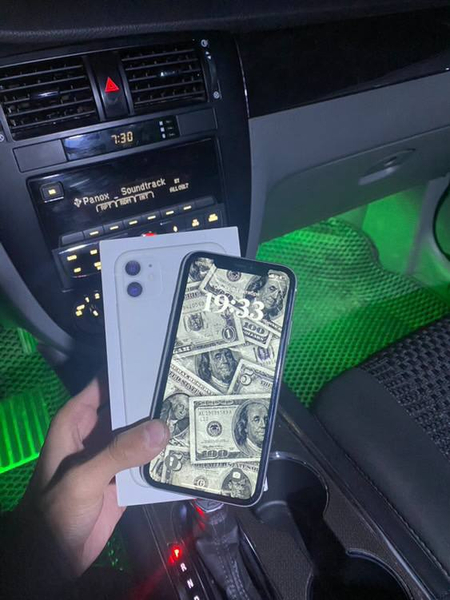 Iphone 11 sotiladi