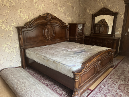 хитой мебели кроват котта, честер, тримо , шкаф, 2 та тумбочка .