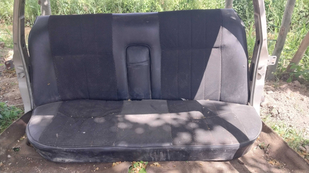 Bmw E28 zapchastlari sotiladi faqat rasmdagilar