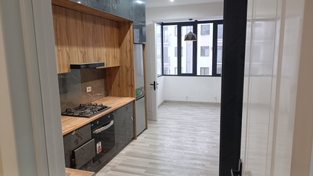 Продам квартиру в olmos residence своя . Новая . Почти по цене Коробки