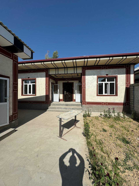 Nurafshon uylari