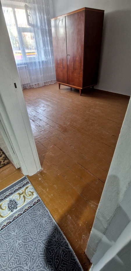 Id 23 продается кватира на максим горький 3/4/5