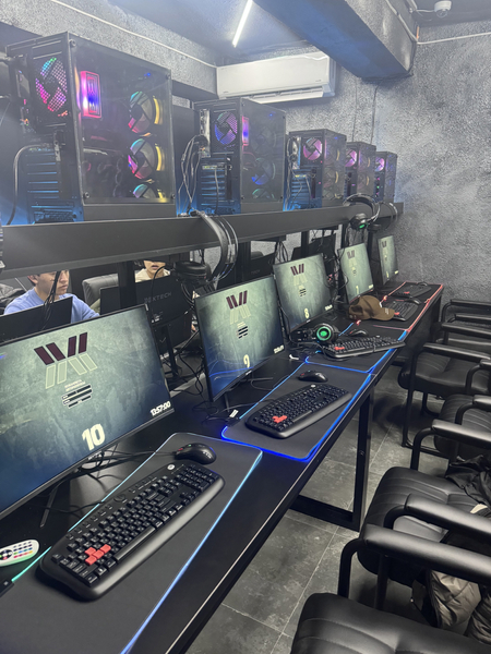 Game club 10 ta yengi stol stul bilan