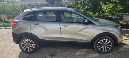 Автомобил Lada Xray Cross механика сотилади!
Ишлаб чиқарилган йили