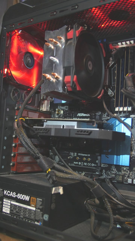 Продаётся домашний компьютер Xeon + монитор Dell 22