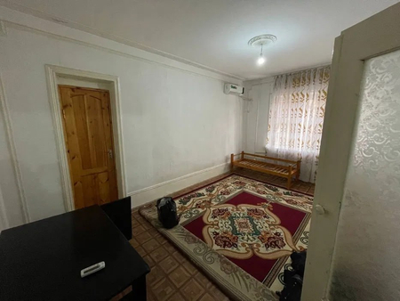 Продается ттз Ахмад Юугнакий 1/2/5 балкон 2х3 можно под ипотекау N.6.