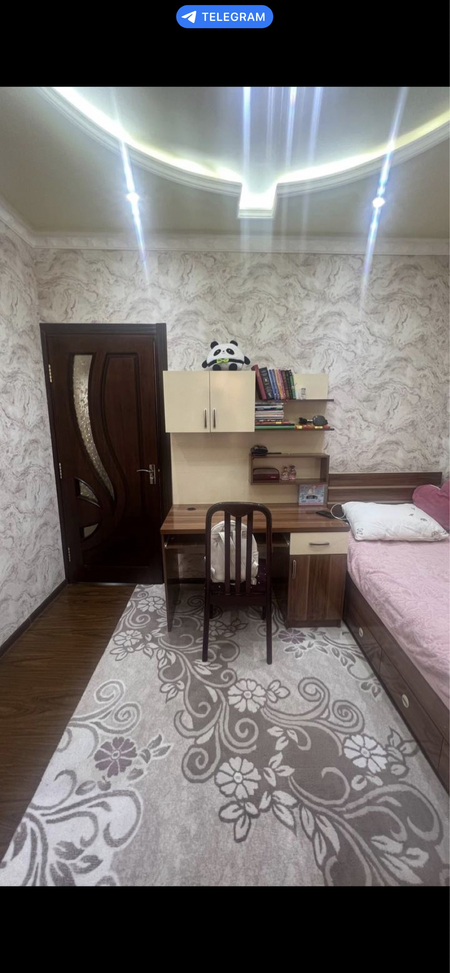 Продается 4 комнатная квартира с ремонтом. Шайхантахурский район.