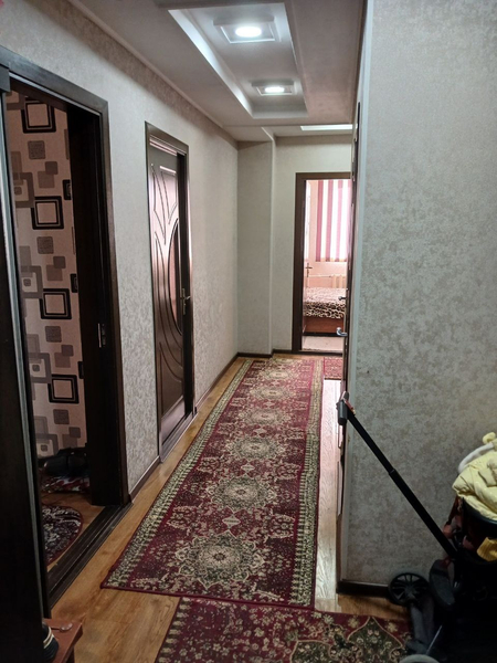 Продаётся своя 35 дом Алгаритм 30 кв