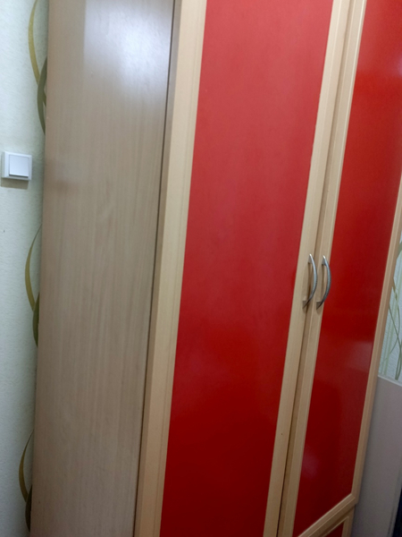 Продам шкаф б/у .