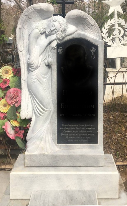 Красивые ангелы на памятник...