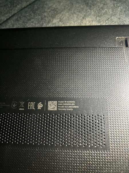 Срочно Ноутбук HP