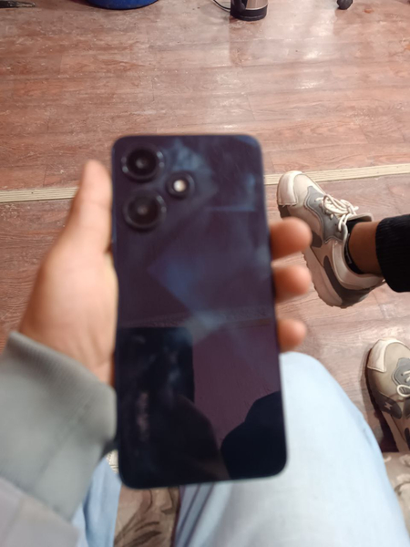 Infinix hot 30i ideal holatda 128ram 8rom