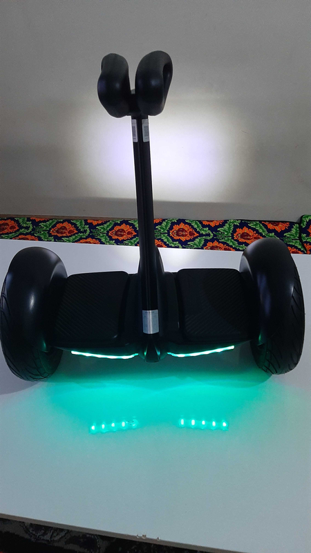 SKUTER Sotiladi. Segway Ninebot Mini (Black)