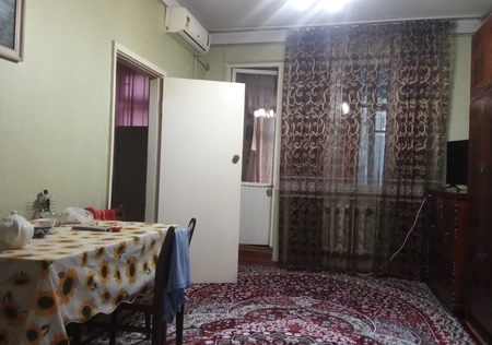 На 18 квартале Чиланзарского района продается квартира. 2/3/4