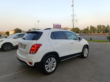 Tracker primer tozza