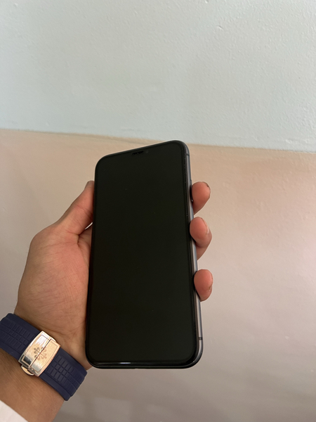 Iphone 11 64 gb 220$