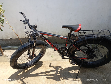 Madeli AZXX velosiped