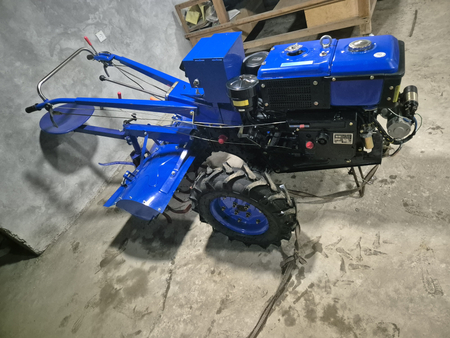 Motokultvatr ZUBIR