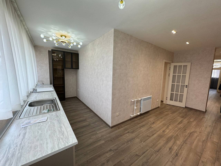 Продается 80м² ул.Бабура 3/3/13 ор-р Аэропорт