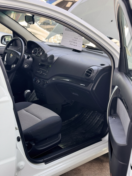 Nexia 3 avtomat 4 pozitsa 53.000 km 3ta pitnosi bor xolati tiniq