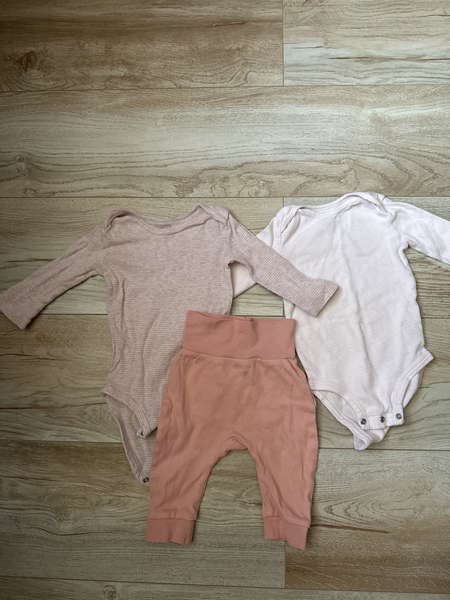 Боди Carters,George и другие вещи от 0–6 мем