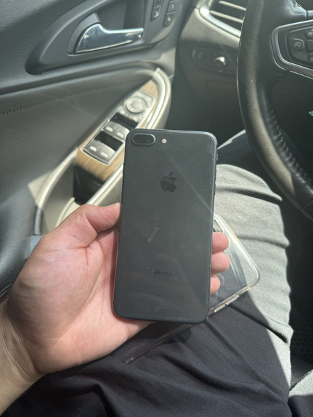 Iphone 8 Plus 64GB